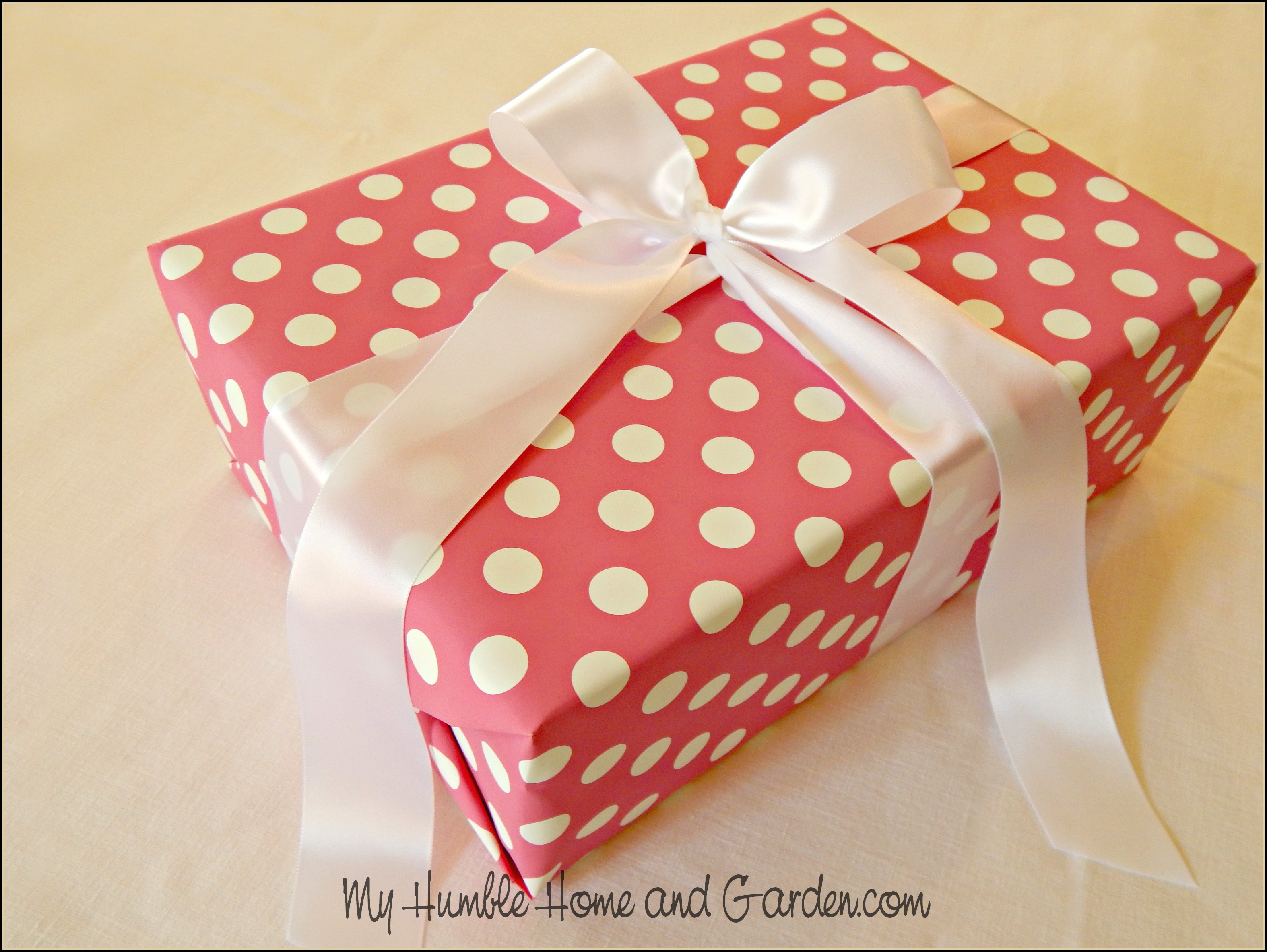 DIY Ribbon Bow - Untie and The Entire Ribbon Is In One Perfect Piece ...