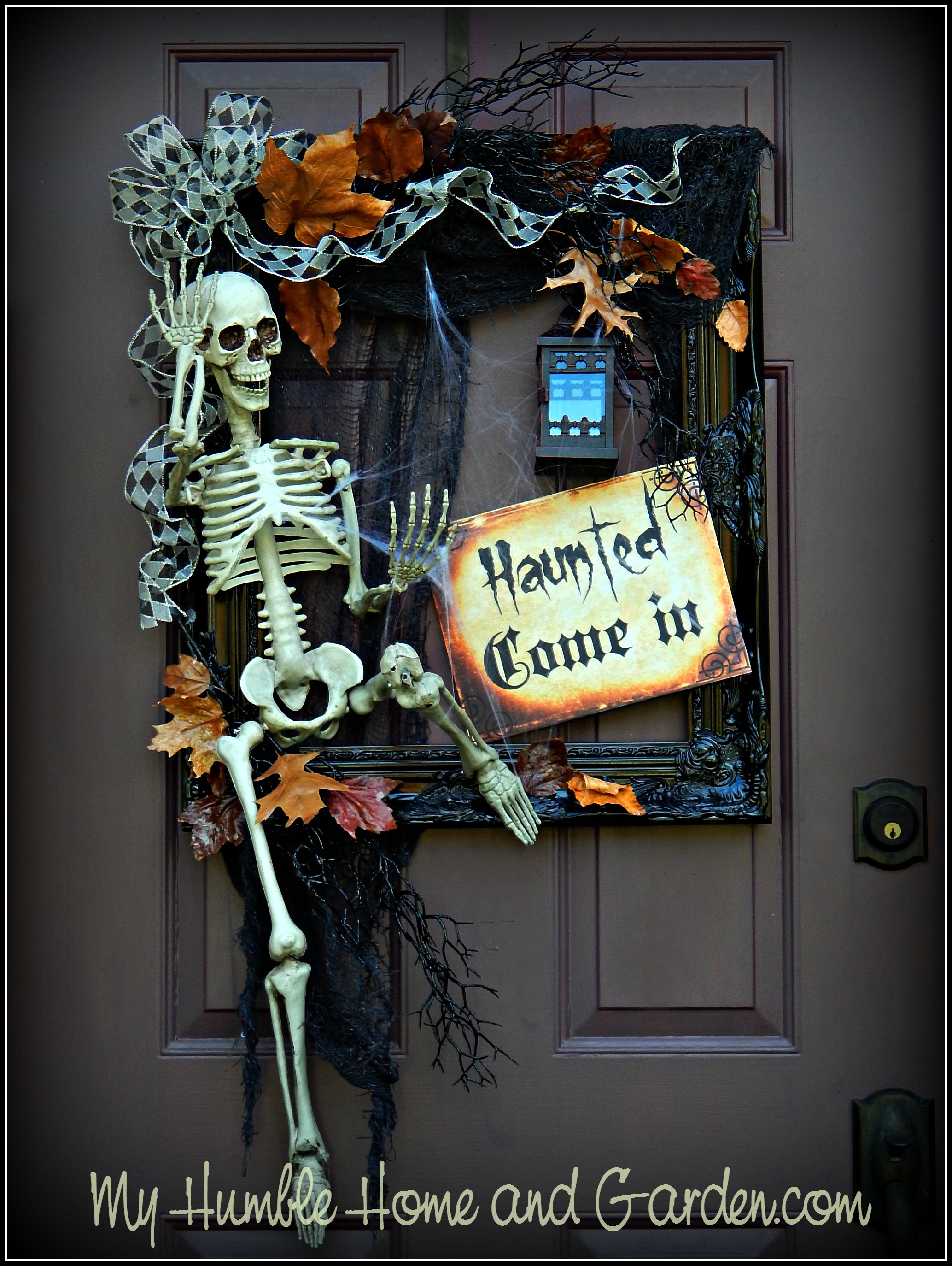 DIY Halloween "Skeleton Wreath" - My Humble Home and Garden