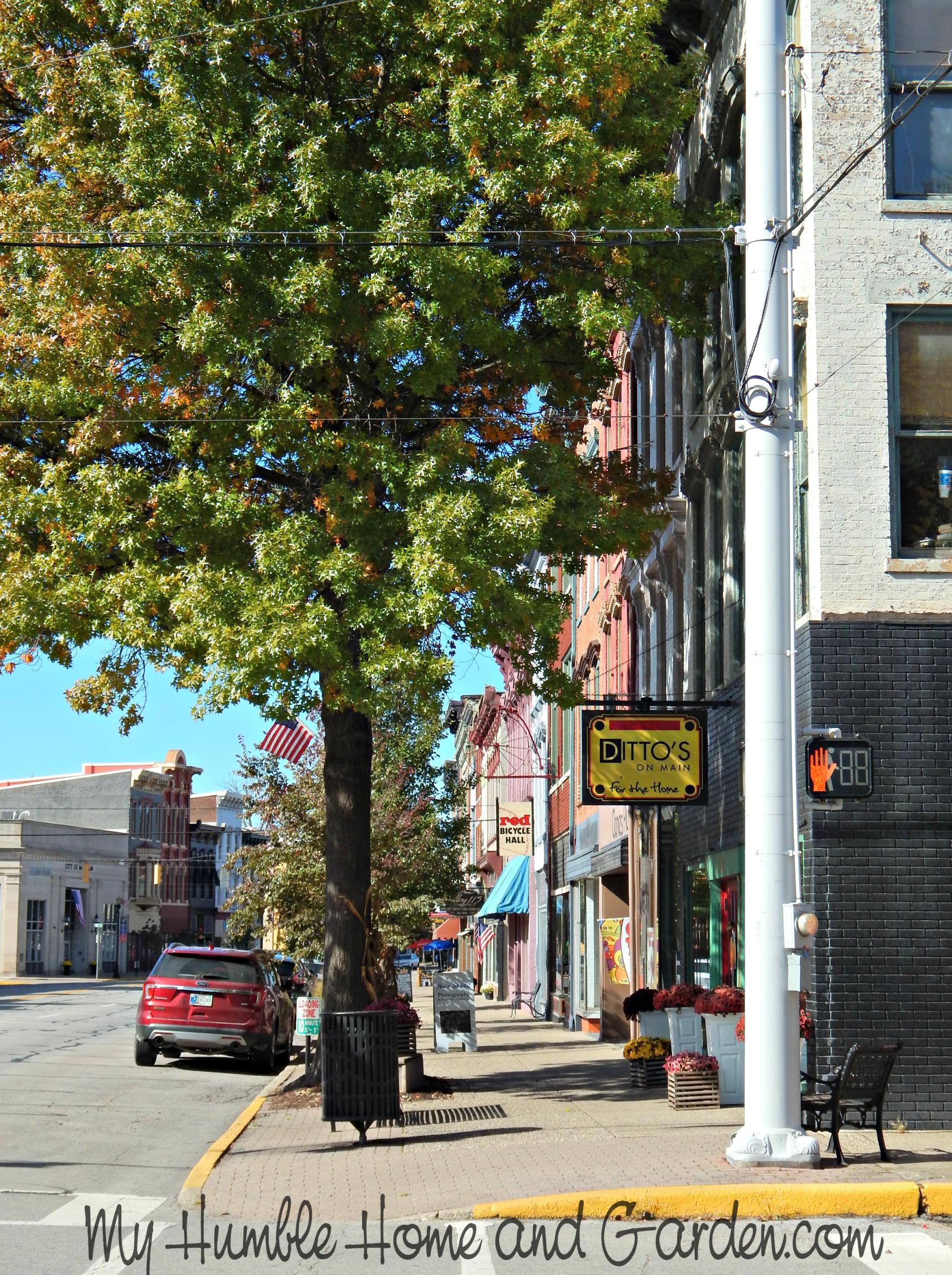 Madison, Indiana - A Christmas Find You'll Love - My Humble Home and Garden