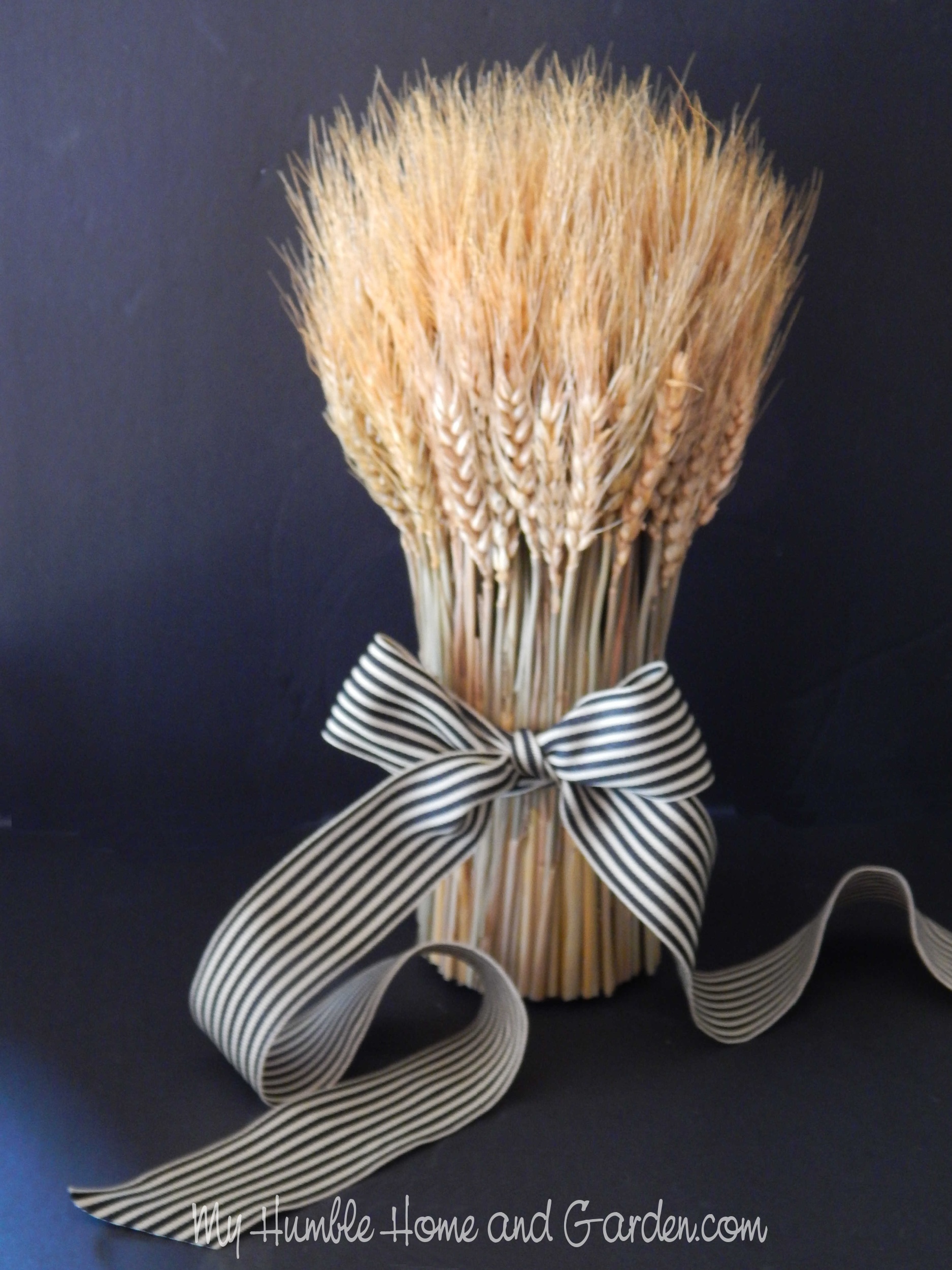 How To Decorate A Thanksgiving Wheat Bundle With A Beautiful Wax Seal ...